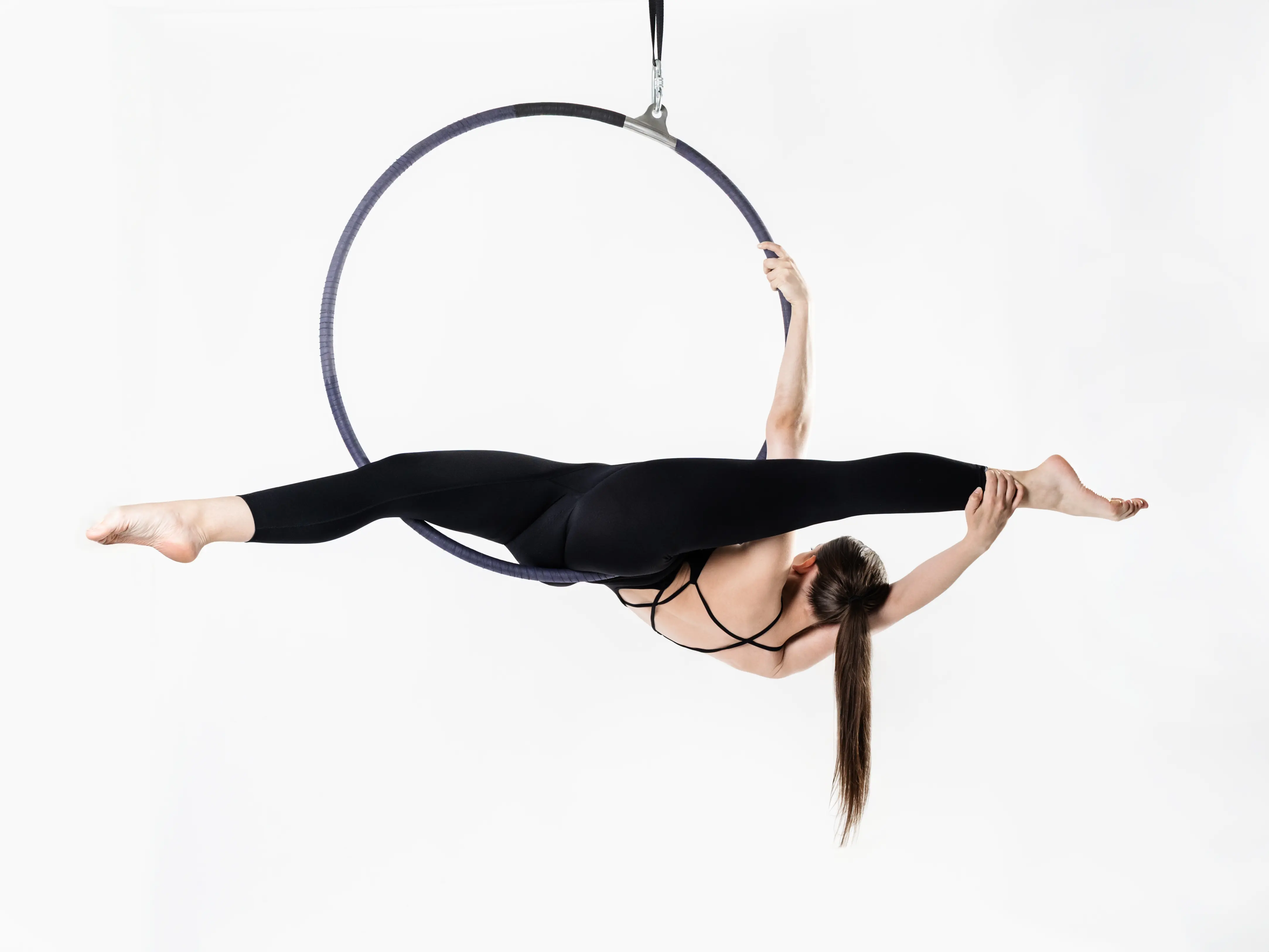 Elara Studio – Vzdušná akrobacia a joga